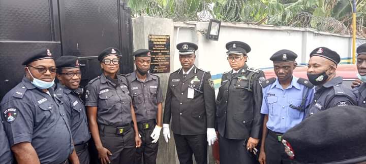 'SPY POLICE...PART OF COMMUNITY POLICING, HELPS POLICE TO DISCHARGE ITS ...
