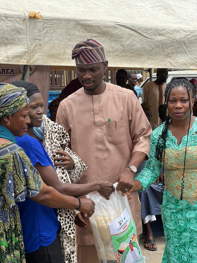 COKER-AGUDA RESIDENTS REJOICE AS LCDA CHAIR, HON. RASAQ OLAMILEKAN ...