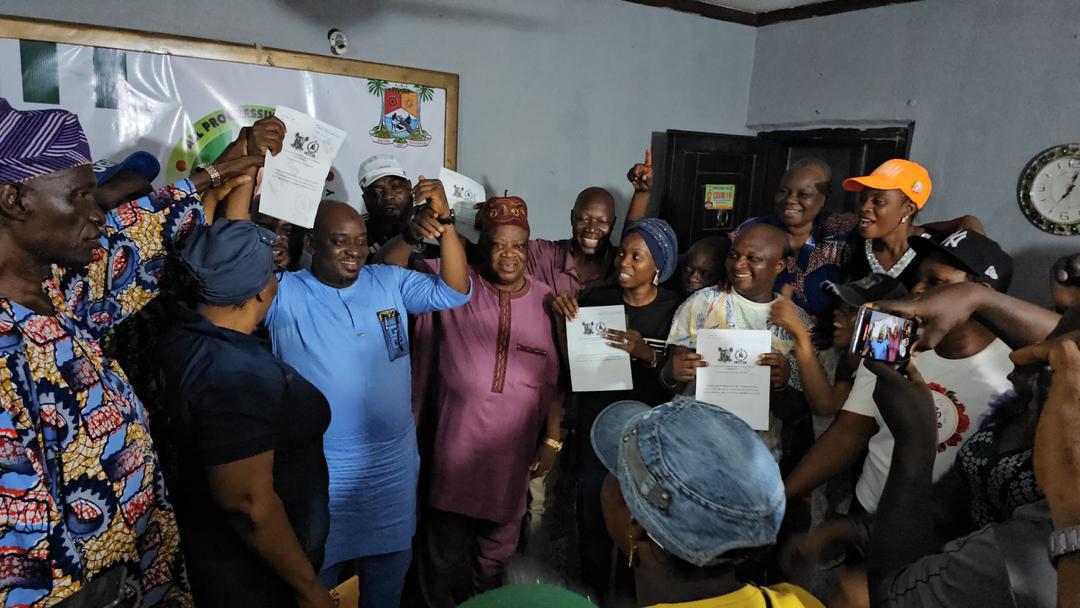 Coker-Aguda APC Candidates, Owolabi Azeez Ogidan Pick LASIEC Forms ...