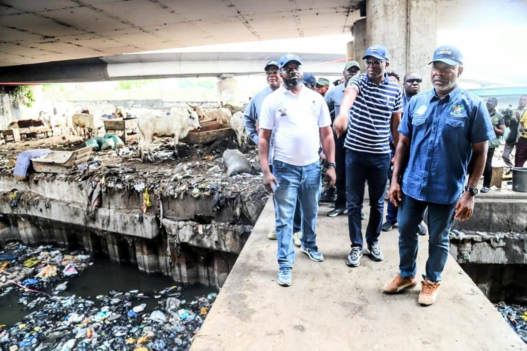 Lagos Gives Immediate Quit Notice To Obalende Bridge Squatters • Says ...